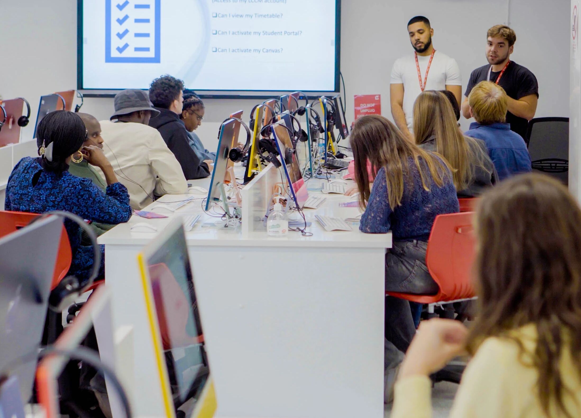 About London College of Contemporary Music - LCCM