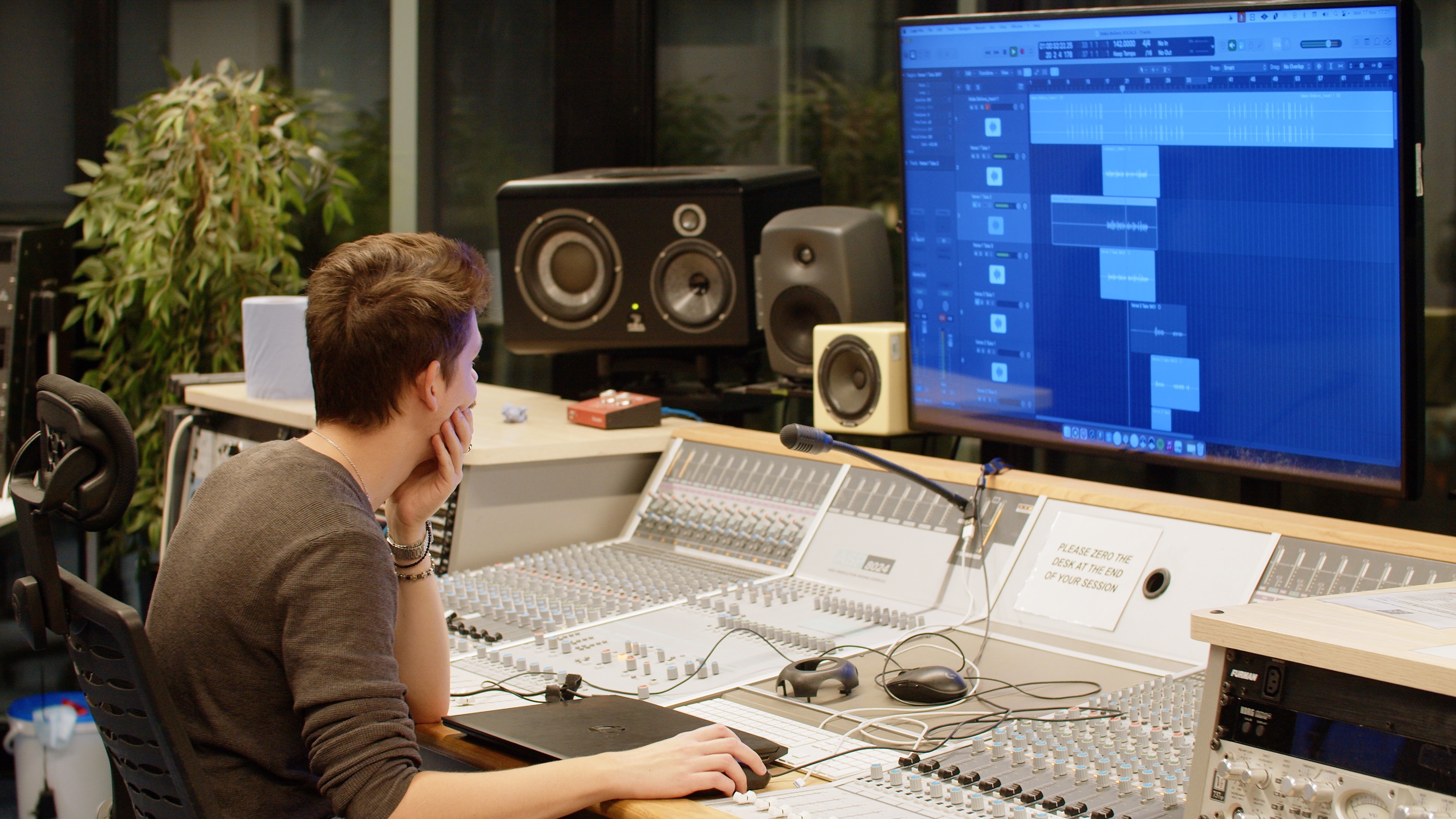 Alex Rancovas Wins the 2025 Harry Webb Prize | LCCM